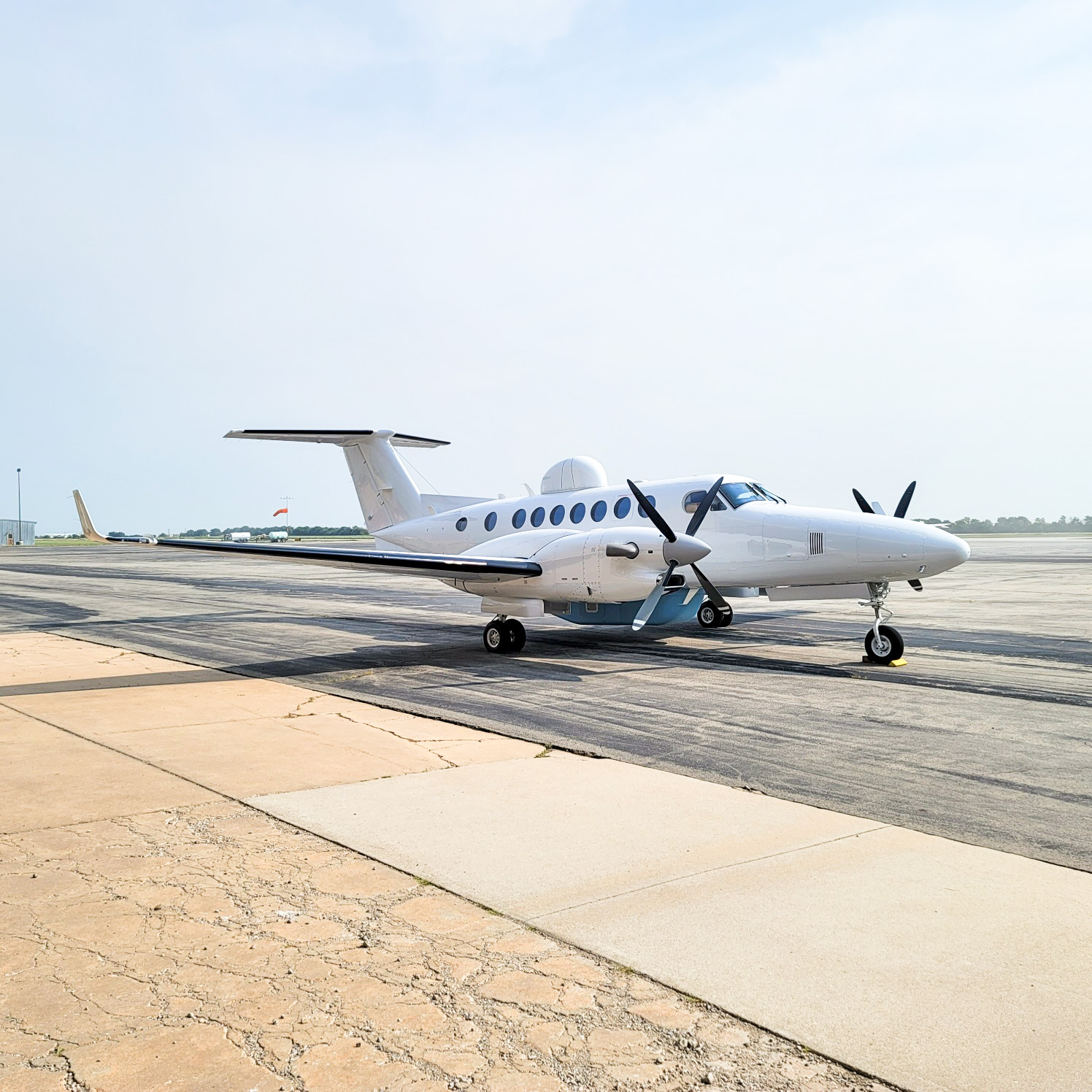 Avcon Industries, Inc. Receives FAA Approval for King Air Wing-Mounted Hard Points and SAT COM ...